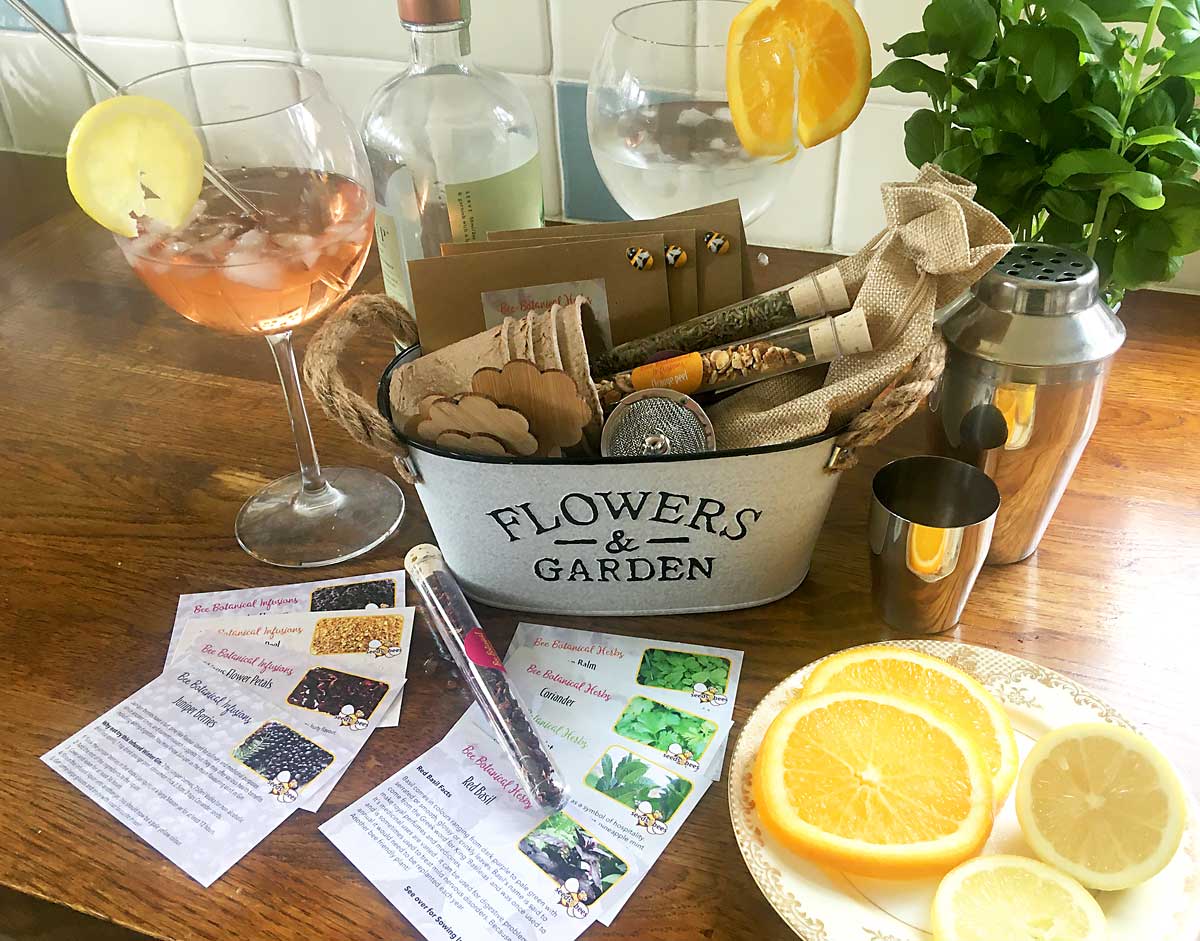 Bee Botanical Gift Set - Garden Herb & Infusions to tingle your ...